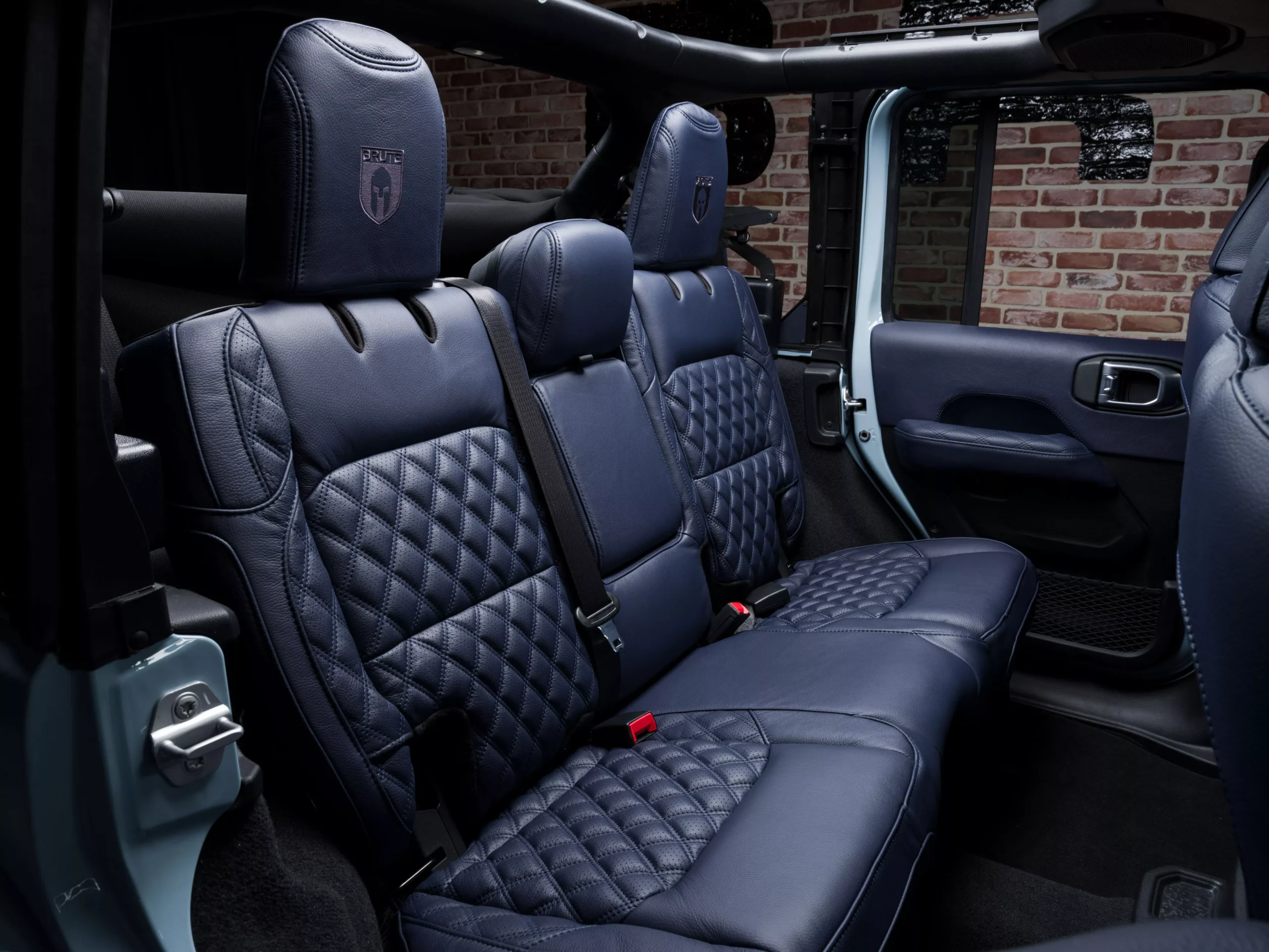 Interiors - MMG AUTO VISION